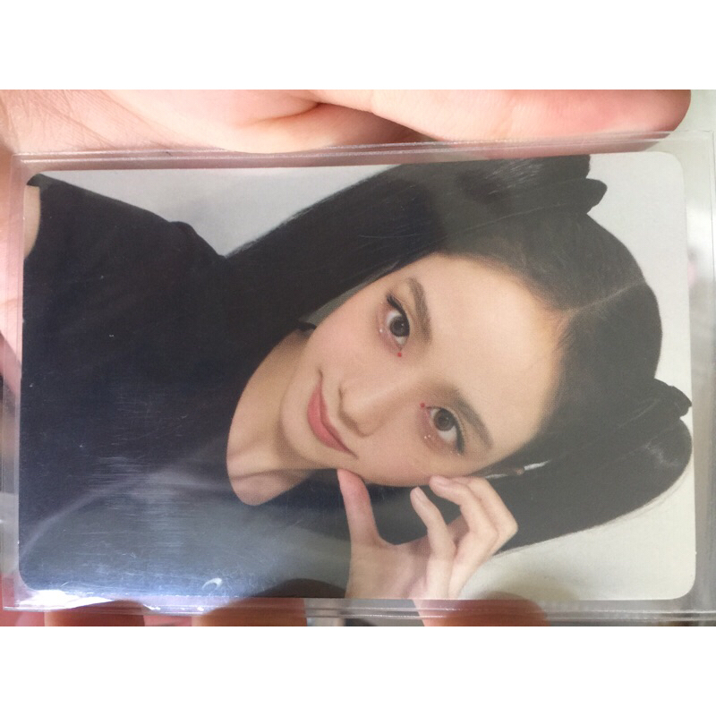 Card Jisoo alb Me (hàng off) | Shopee Việt Nam