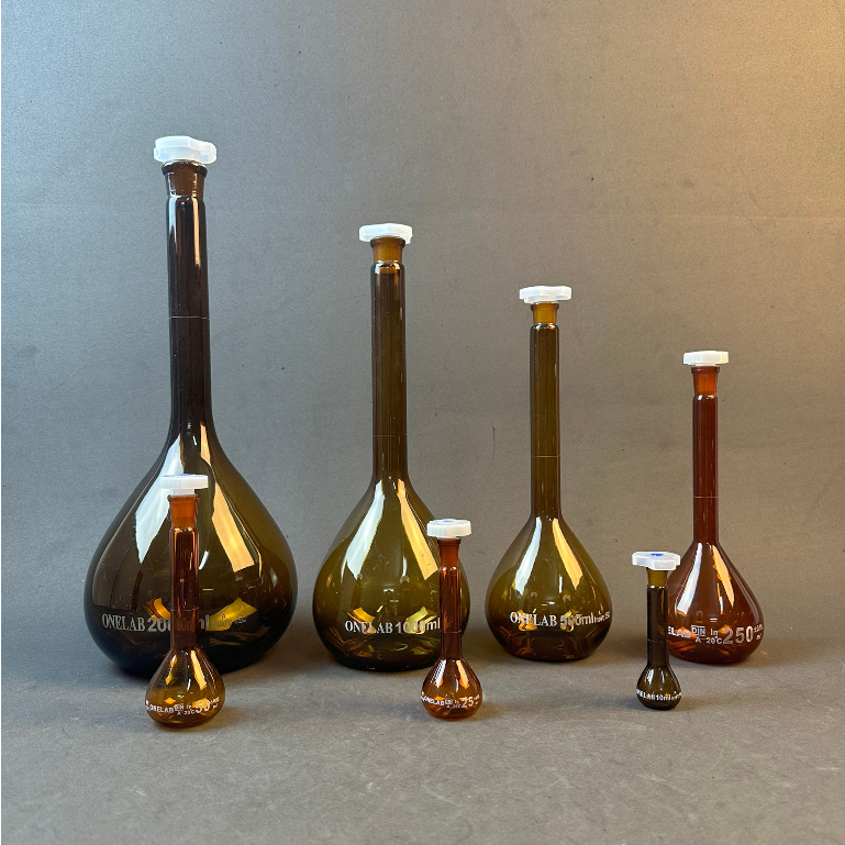 Bình Định Mức LAB HA NOI Nâu Class A, Nút Nhựa 10ml, 25ml, 50ml, 100ml, 250ml, 500ml, 1000ml ...