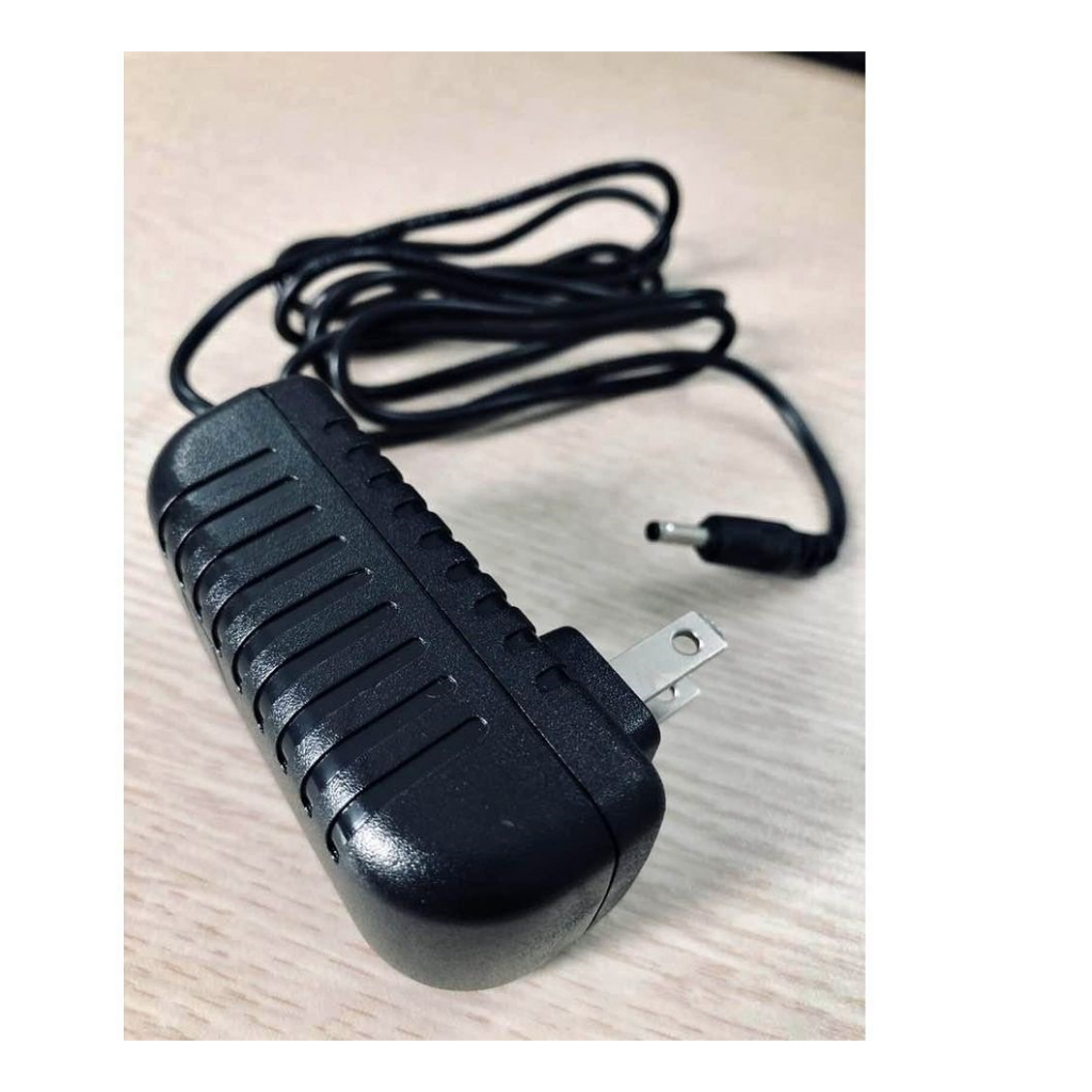 Nguồn Camera 5V 2A Arigator | Shopee Việt Nam