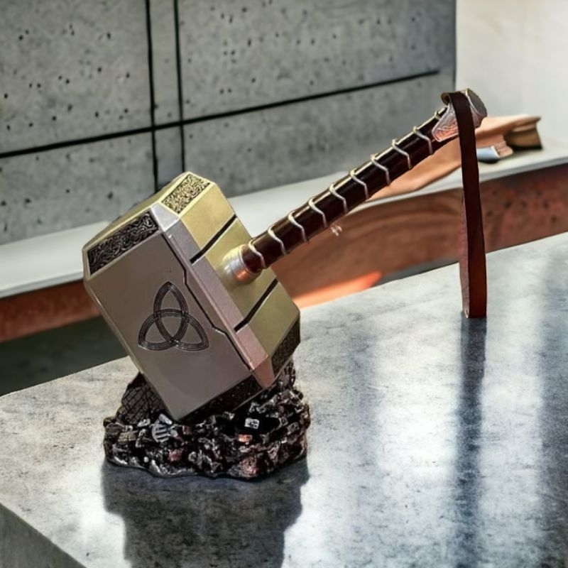 Mô hình Búa Thor Mjonir tỉ lệ 1:1 cao cấp, kèm đế siêu đẹp. | Shopee ...