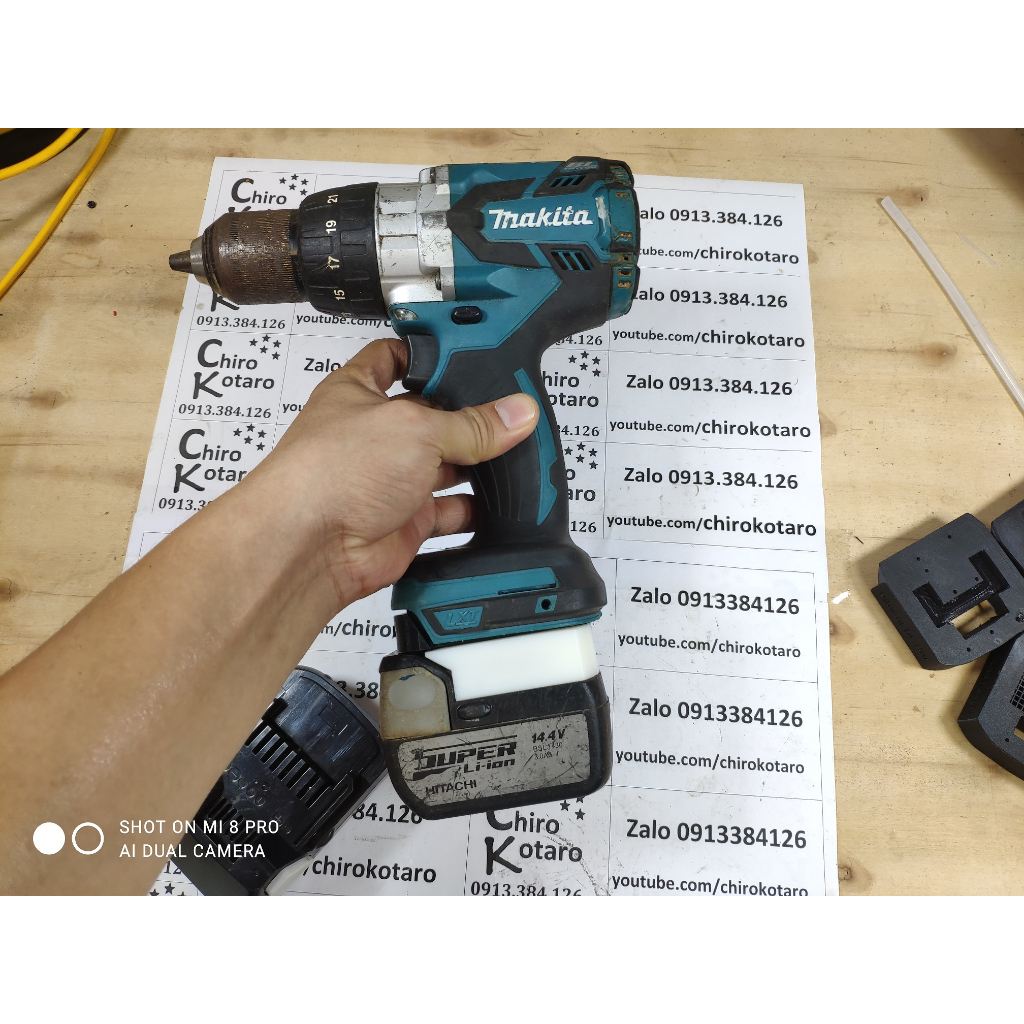 Đế chuyển chân pin máy Makita LXT, máy tàu 18V-21V loại 2 chân và 3 chân sang dùng pin Hitachi ...