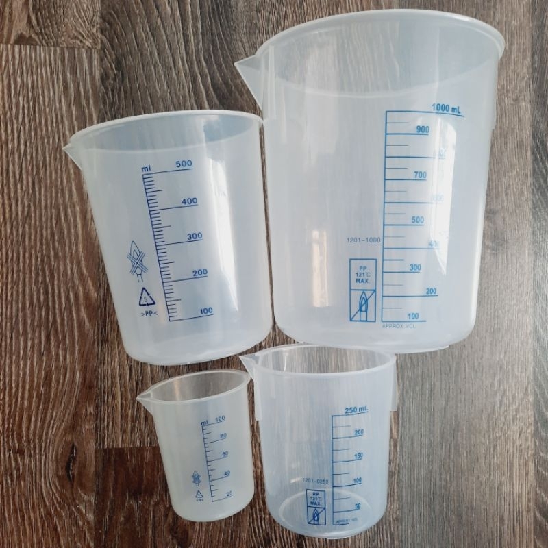 Ca đong cốc đong nhựa chia vạch xanh chịu nhiệt chịu hóa chất 100ml 250ml 500ml 1000ml 2000ML ...