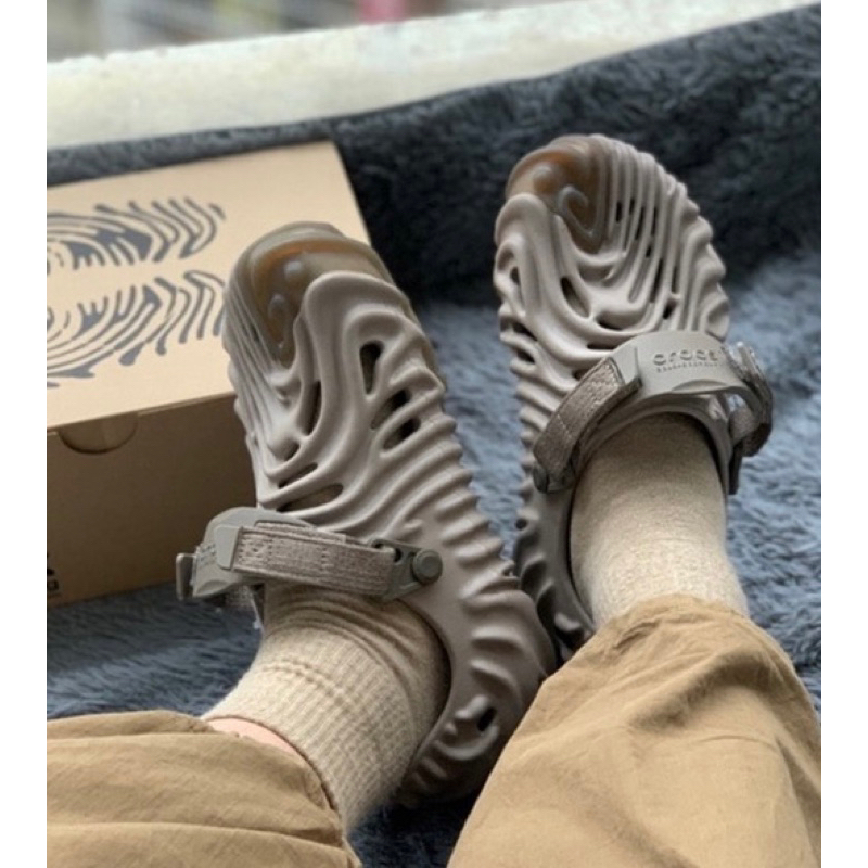 [ CHÍNH HÃNG ] Dép Crocs Pollex By Salahe Bembury (Free Ship) | Shopee ...