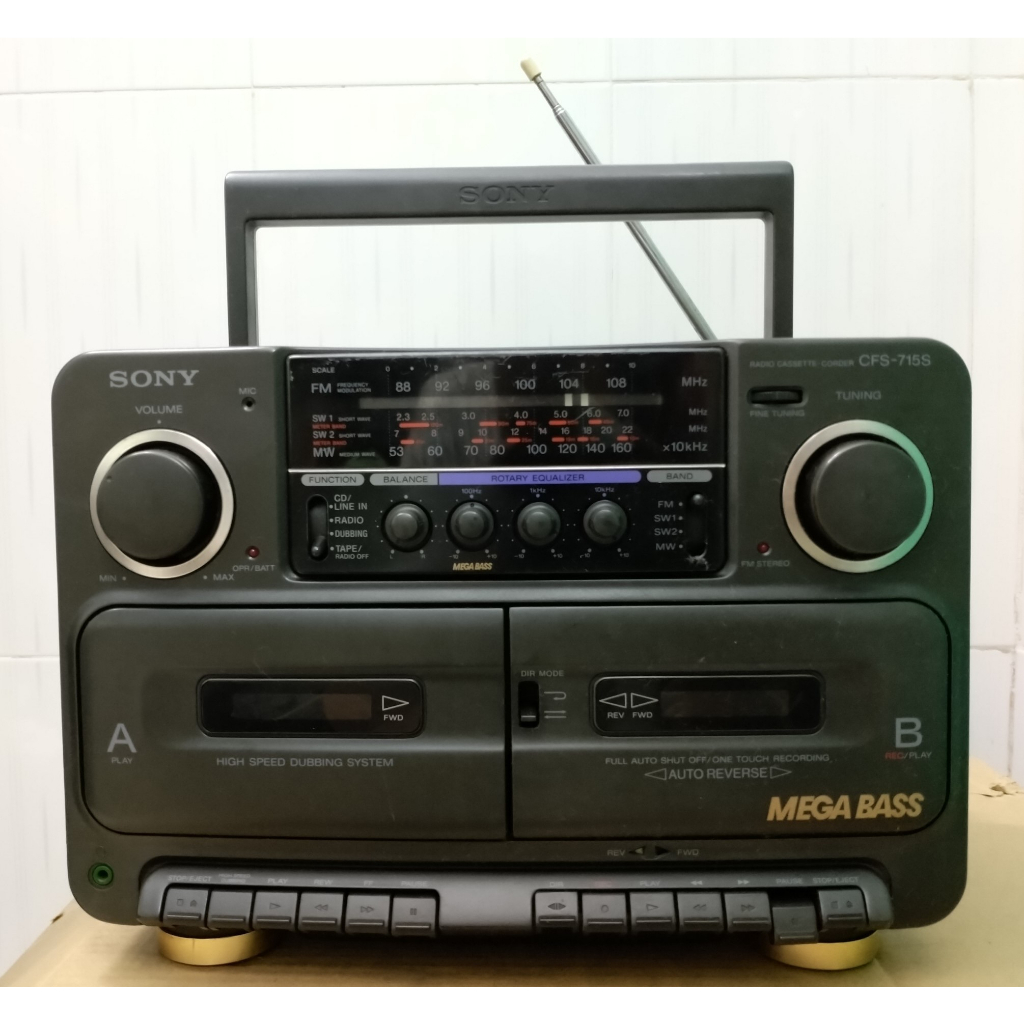 Cục radio cassette Sony CFS-715S đồ cũ nghe hay ok 100% ( không có loa ...