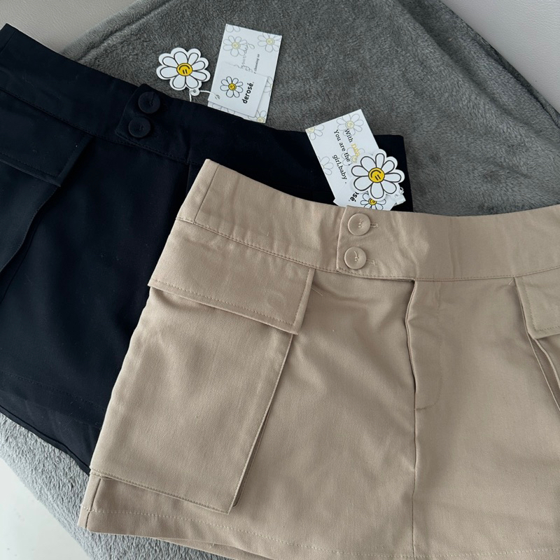 BOX SKIRT DEROSE (2 MÀU) - Chân váy cạp trễ túi hộp đứng form tôn dáng ...