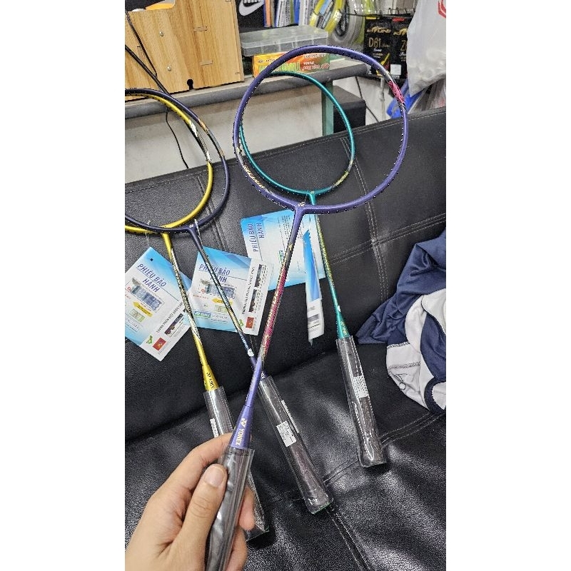 Vợt cầu lông Yonex Nanoray 70 Light - ArcSaber 71 Light (chính hãng ...