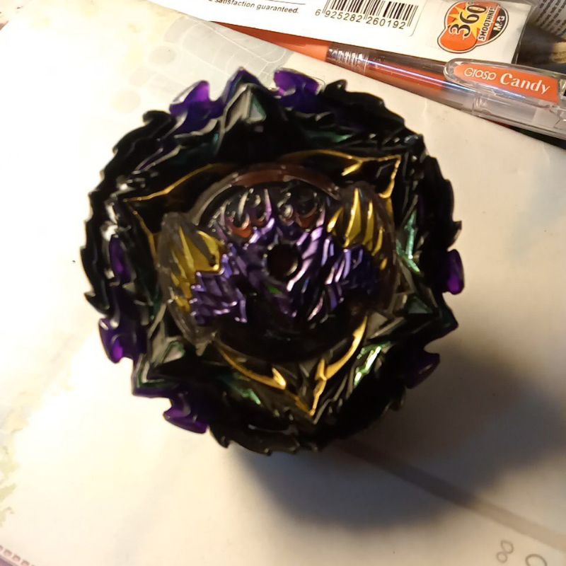 Con quay Beyblade Lucifer the end. | Shopee Việt Nam