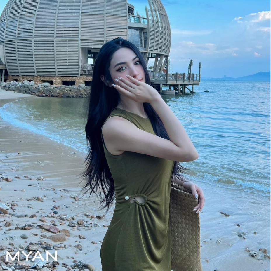 MYAN DESIGN Váy Suông Cổ Tròn Sát Nách Khoét Eo Có Độ Ánh Nhẹ Vải Mỏng ...