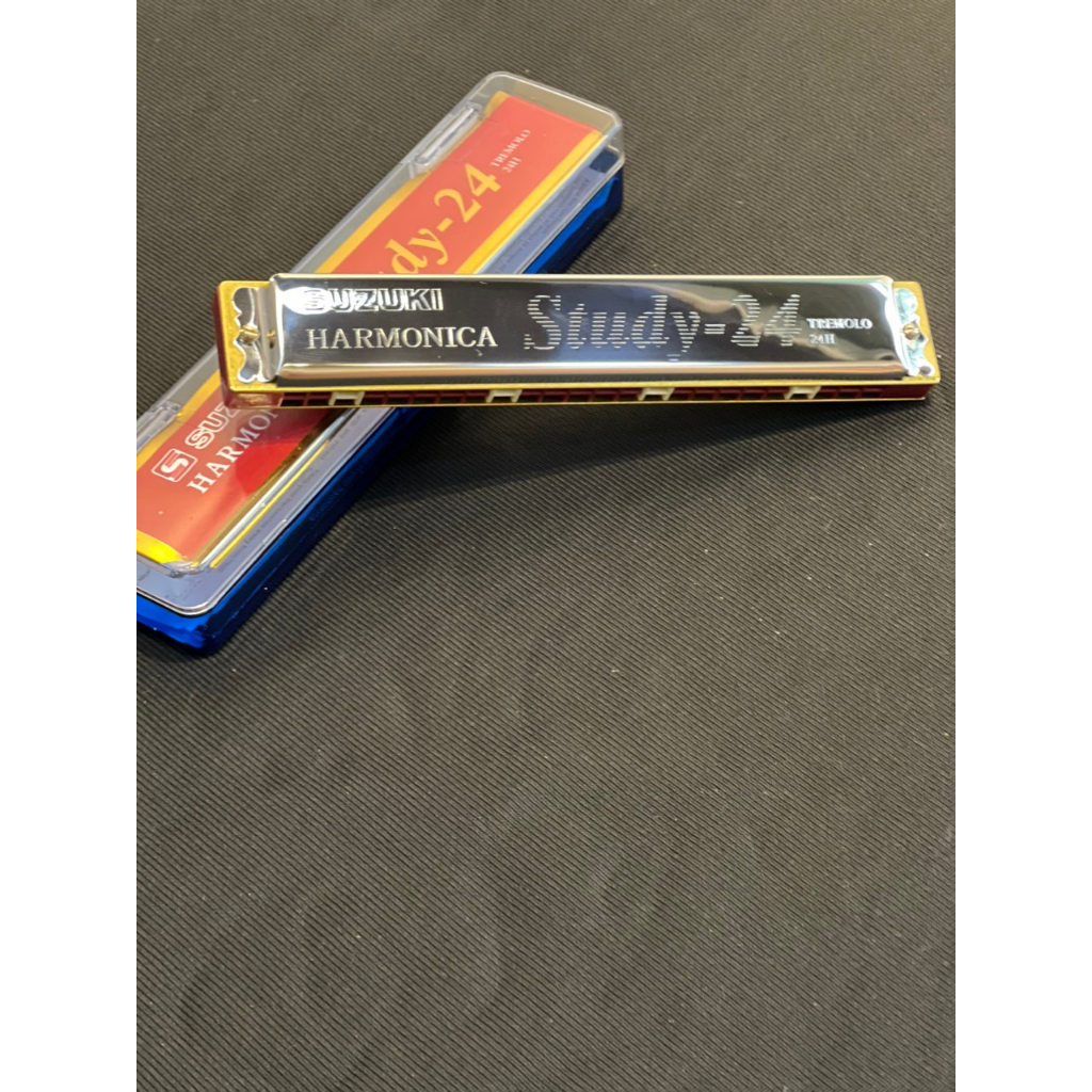 Kèn harmonica tremolo 24 lỗ Study 24 chính hãng Suzuki | Shopee Việt Nam