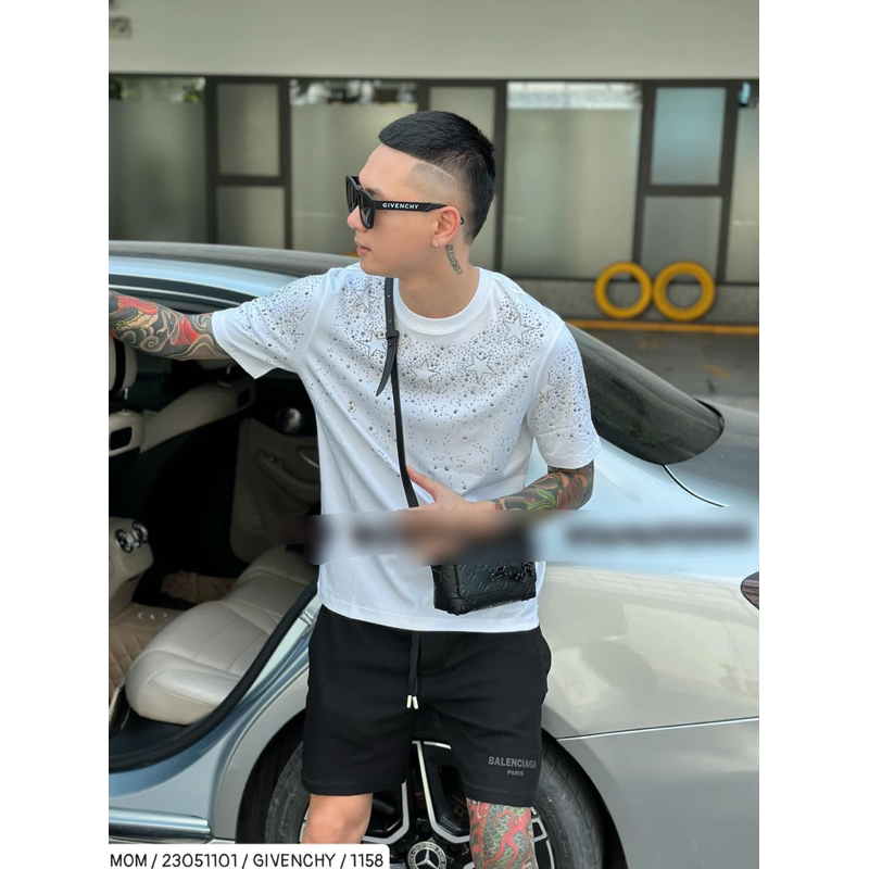 Áo Phông GIVENCHY siêu hot hit | Shopee Việt Nam