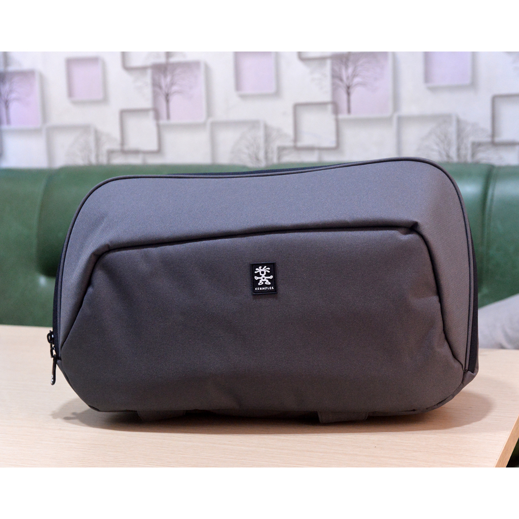Balo máy ảnh Crumpler Quick Escape Sling L- Hình thật | Shopee Việt Nam
