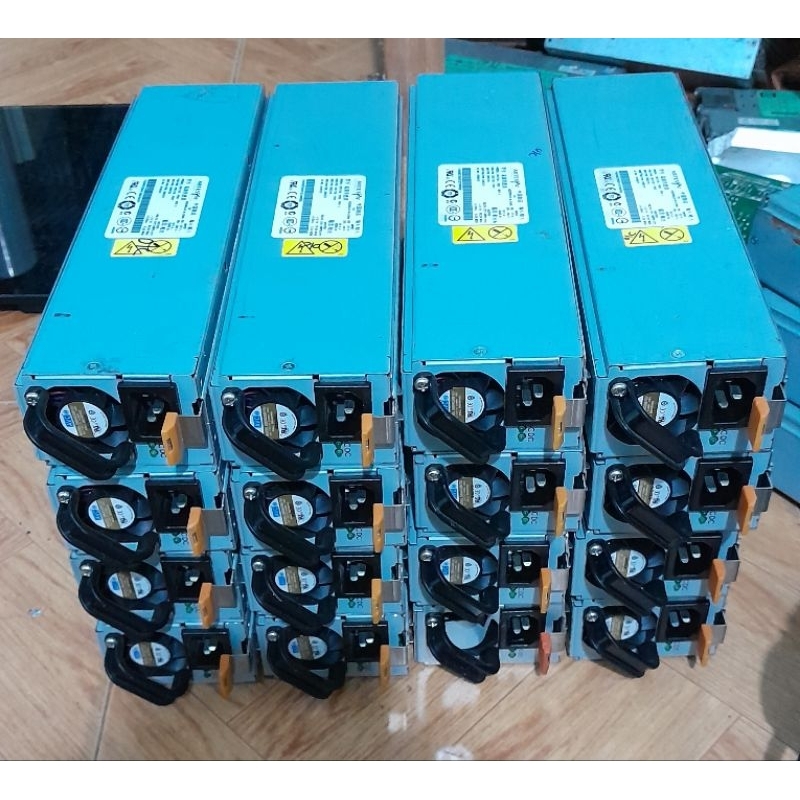 Nguồn máy chủ , server 12V 60a, 62a ,69a . Đã kích sẵn, chạy tốt ...