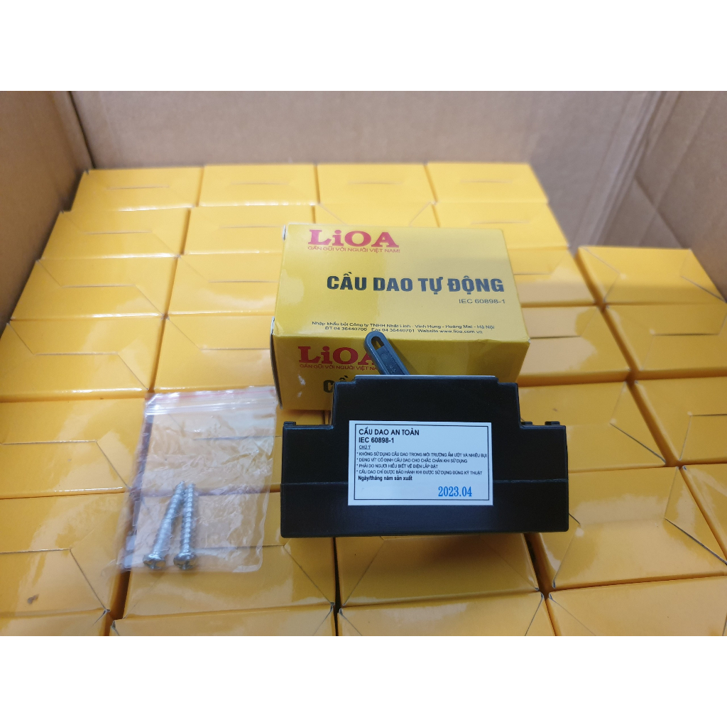 Át atomat Lioa 15A 20A 30A 40A kèm vỏ,CB,aptomat , cầu dao Giá rẻ ...