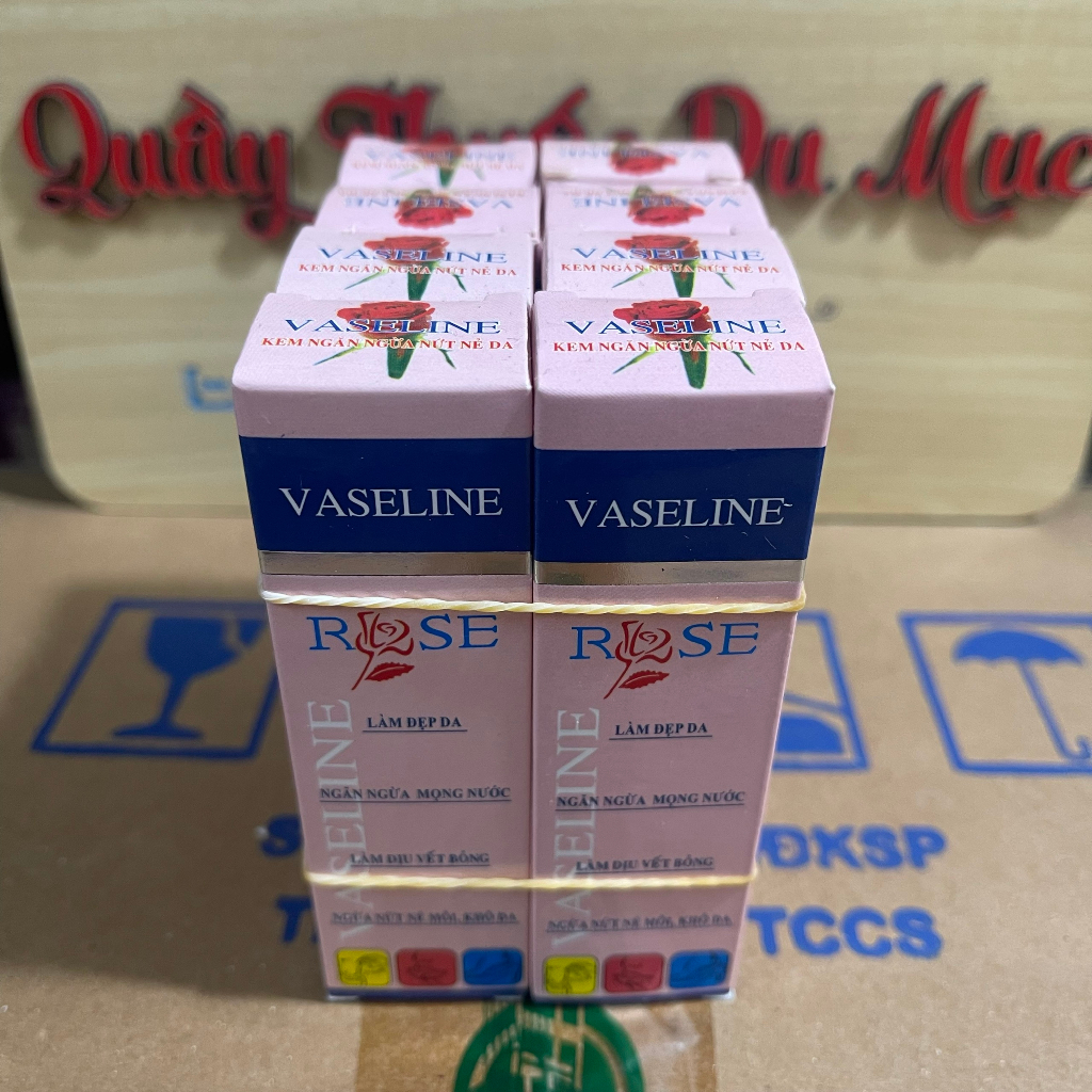 Vaseline Rose - Sáp vaselin hoa hồng dưỡng môi, ngăn nẻ môi, khô môi ...