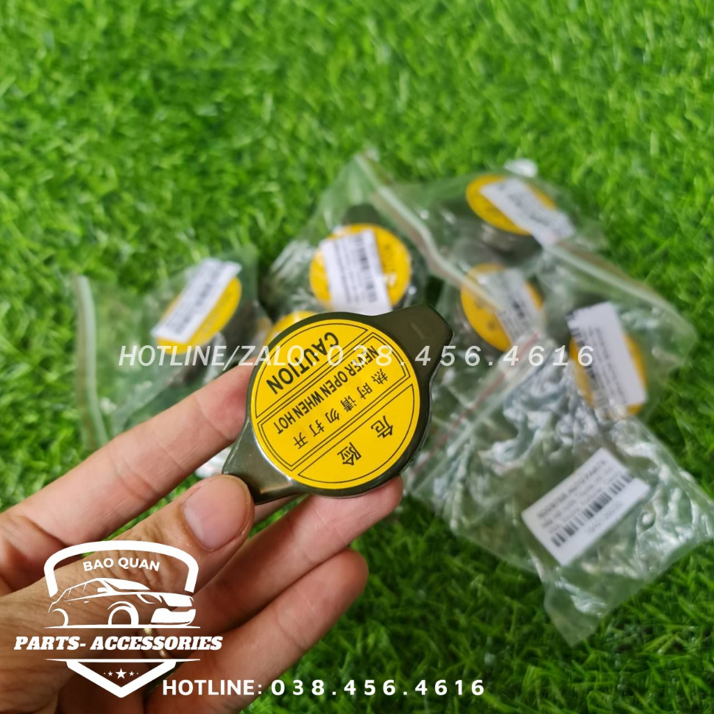 Nắp két nước Toyota nhĩ nhỏ - Vios, Innova, Fortuner, Camry | Shopee ...