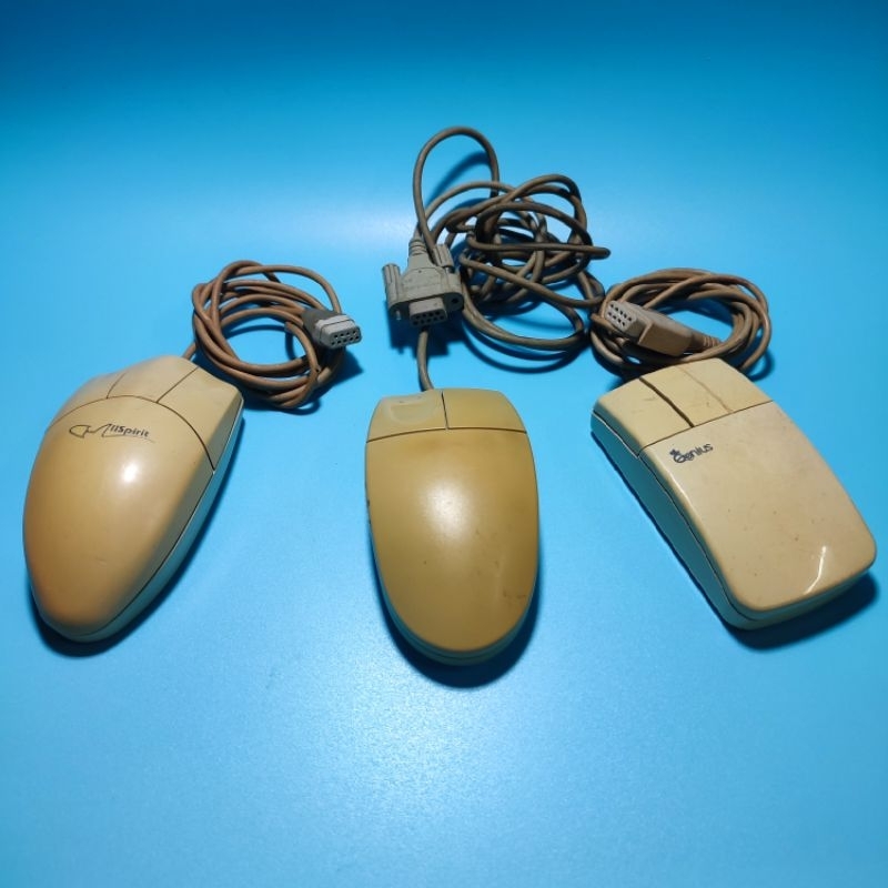 [Sưu tầm] Chuột bi cổ đại cổng serial (Vintage serial ball mouse ...