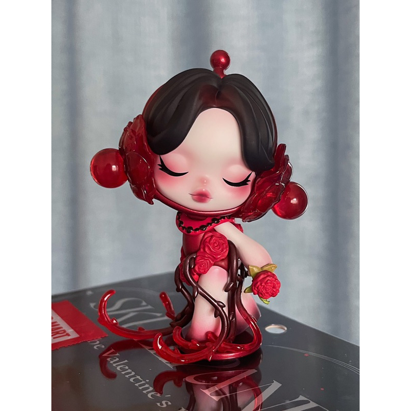 mô hình trưng bày skull panda Valentine chính hãng popmart | Shopee ...