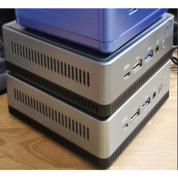 PC Mini Minisforum UM350 - AMD Ryzen 5 3550H | | 16 GB RAM | 256GB SSD ...