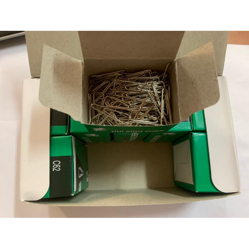 Ghim cài C62 nặng - 1 hộp khoảng 90 cái | Shopee Việt Nam