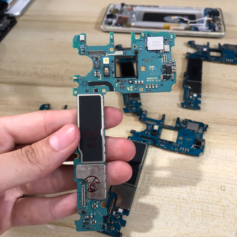 Main Samsung Galaxy S8 ( G950F , G950N ) Full Chức Năng ( Sim , Sạc ...