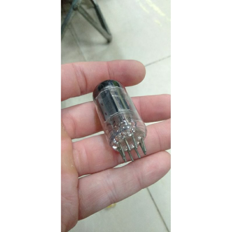 Bóng đèn dùng trong amly đèn / Bóng 8077 / 9 Chân ( 100.000 đồng / 1 ...