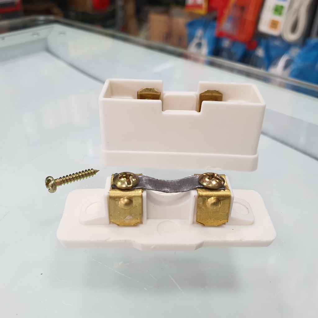 Cầu chì táp lô điện, nắp cầu chì táp lô điện 10A 250 SOPOKA | Shopee ...