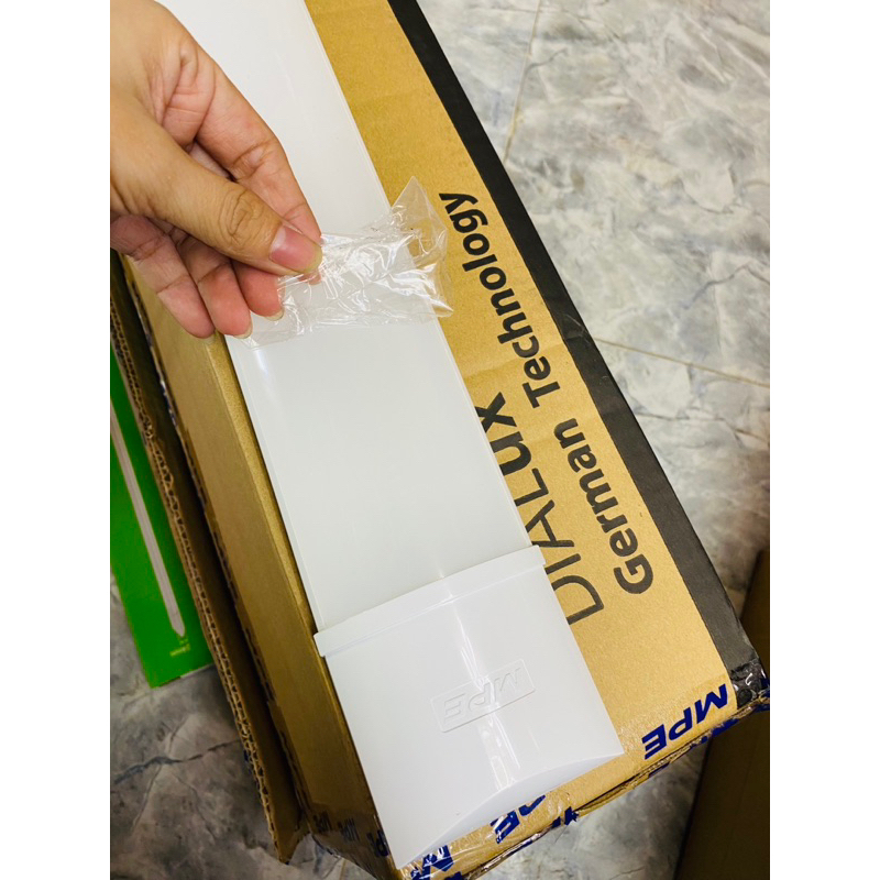 [Đèn Chùm Xinh]Đèn Led Bán nguyệt nhựa MPE 1m2 BN & BN2-36T 36W ánh ...