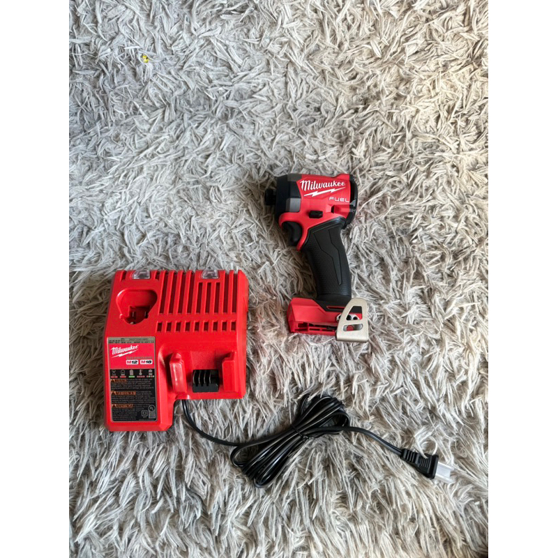M18 gen 4 Milwaukee 2953 | Shopee Việt Nam