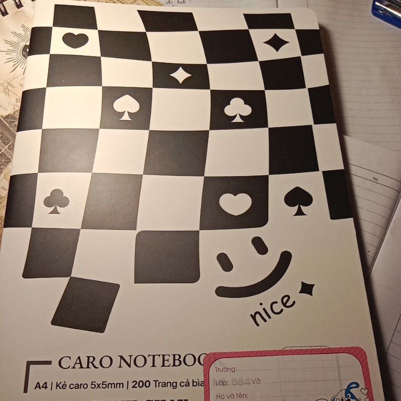 Vở caro notebook A4 kẻ caro 200 trang | Shopee Việt Nam