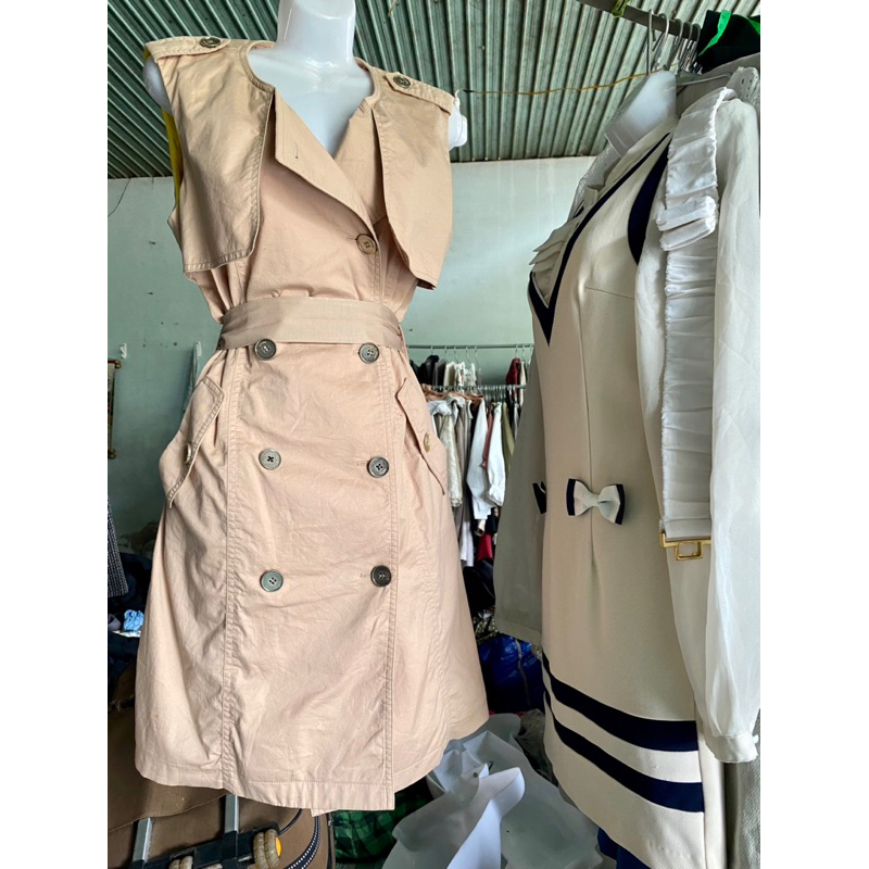 Đầm mangto khuy dập hiệu siêu xịn | Shopee Việt Nam