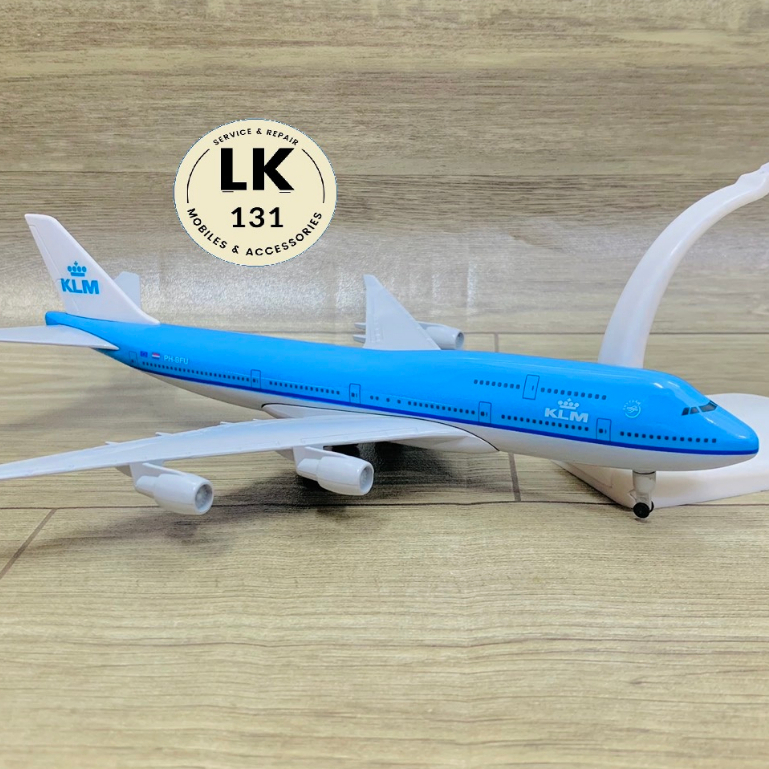 Mô Hình Máy Bay KLM Kim Loại Cao Cấp 20cm Tỉ Lệ Chuẩn Đẹp (Có Bánh Xe, Có Đế Trưng) | Shopee ...