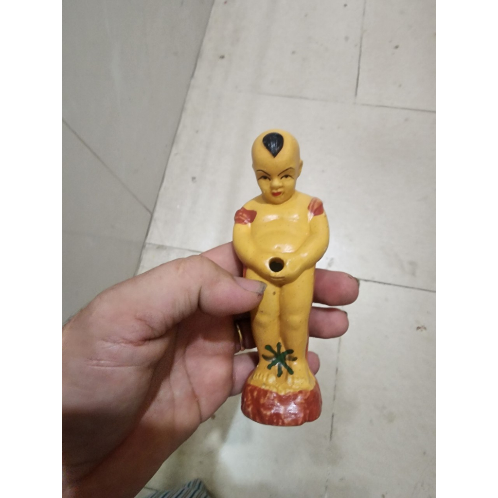 chú tiểu đứng đái gốm sứ 13cm 15cm chu tieu dung dai cu tè đất nung ...