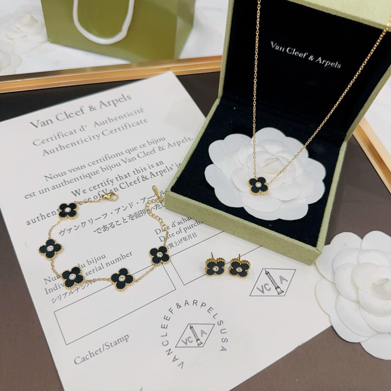 Sét cỏ 4 lá titan [ĐỦ MÀU CÓ BÁN SỈ] hàng loại 1 sang chảnh Vip Shop ...