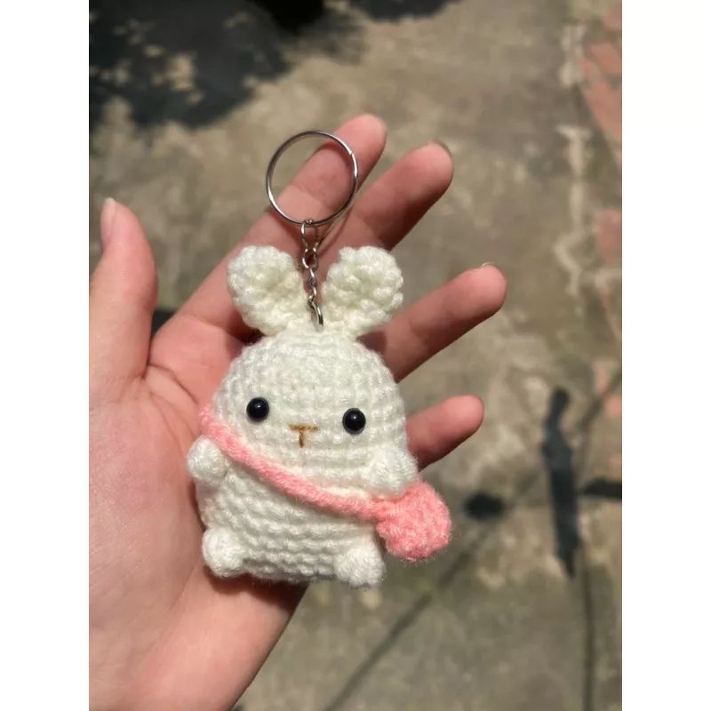 Móc khóa len handmade thỏ con đeo túi (màu khác inb) | Shopee Việt Nam