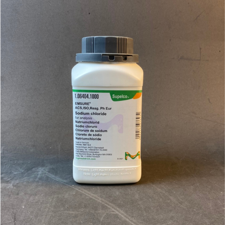 Hóa chất Sodium chloride, NaCl, MERCK | Shopee Việt Nam