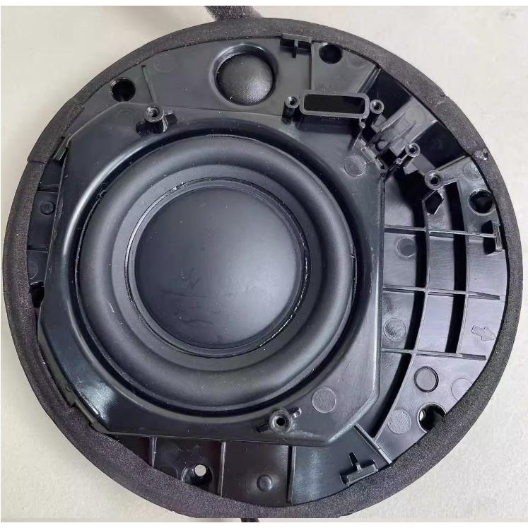 Cụm loa Harman/ Kardon tháo máy. Gồm 1 loa mid bass 3inch từ neo và 1 treble lụa 1 inch 10W+10W ...