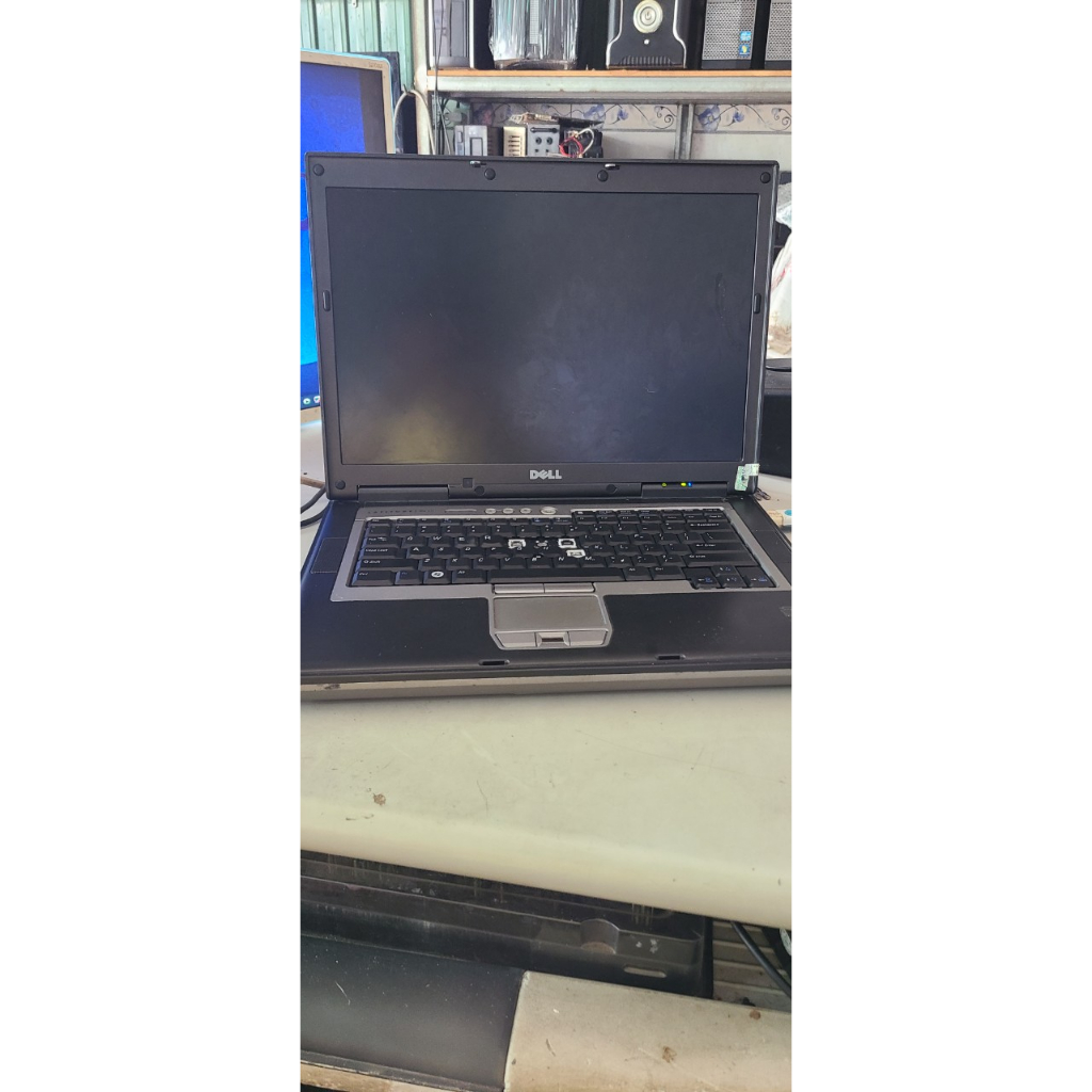 Xác laptop DELL đồng tiền, model : PP04X | Shopee Việt Nam