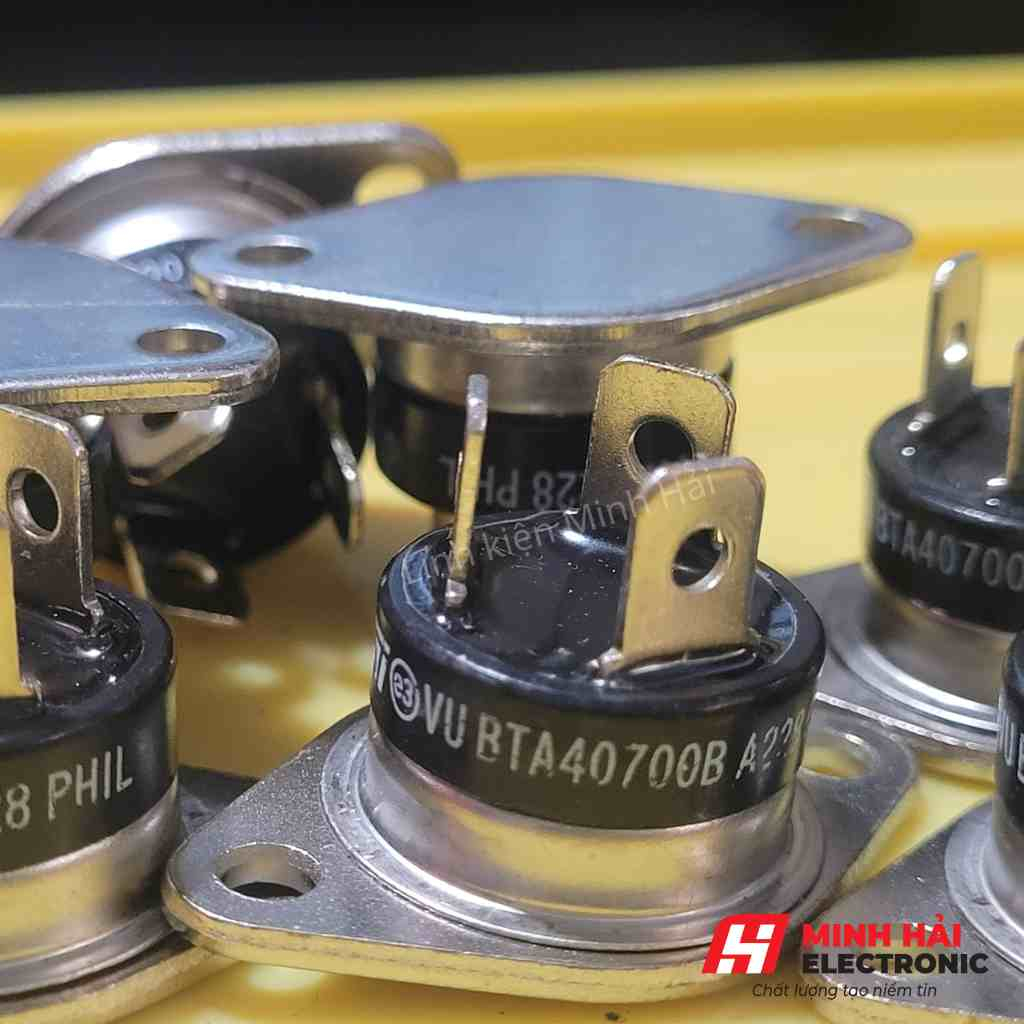 TRIAC BTA40-700B HÀNG ST | Shopee Việt Nam
