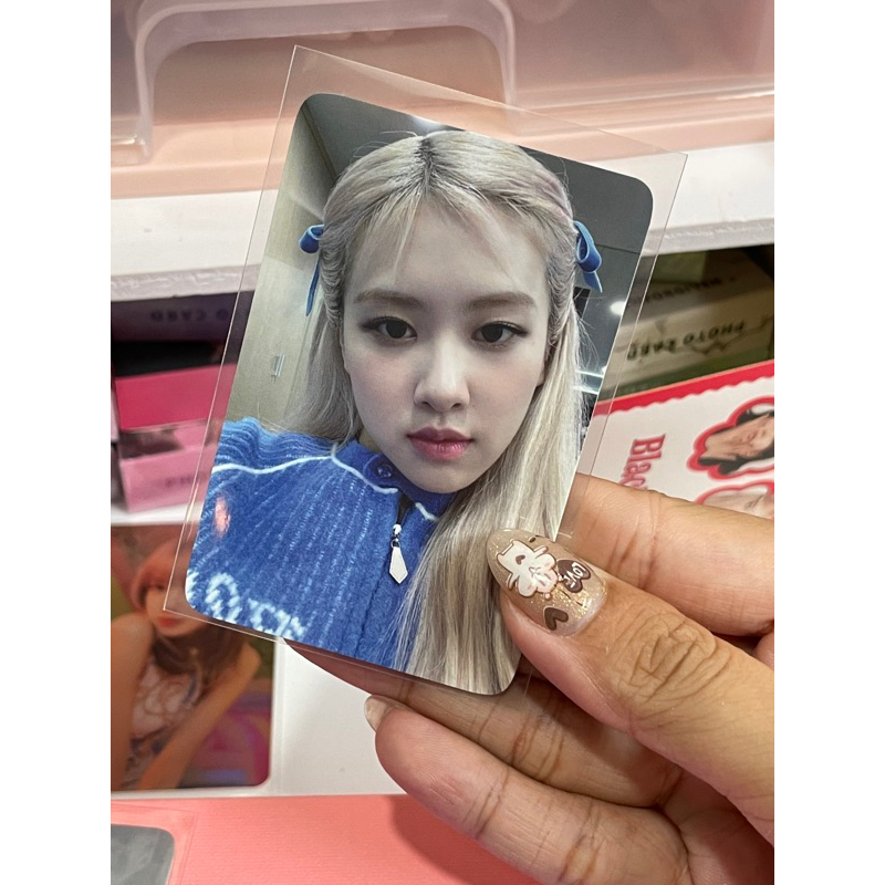 [OFFICIAL] Set 3 Photo card Rose ( chính hãng) | Shopee Việt Nam