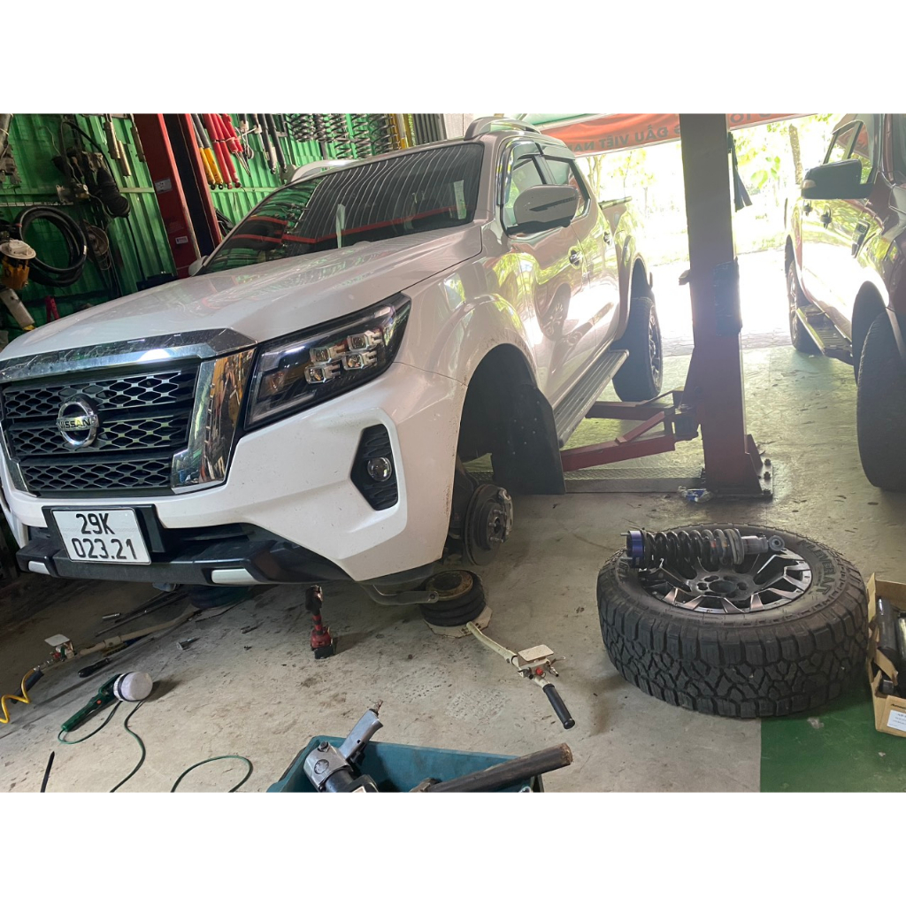 Amada Xtreme bán tải Navara | Shopee Việt Nam