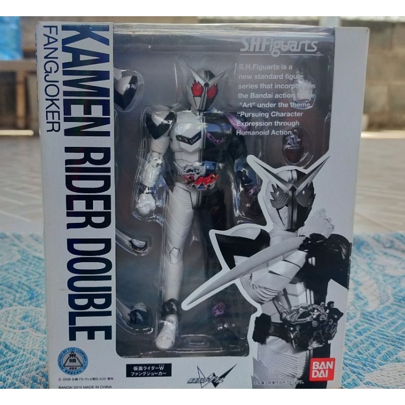 mô hình Kamen rider W Fang Joker (series Kamen rider W) | Shopee Việt Nam