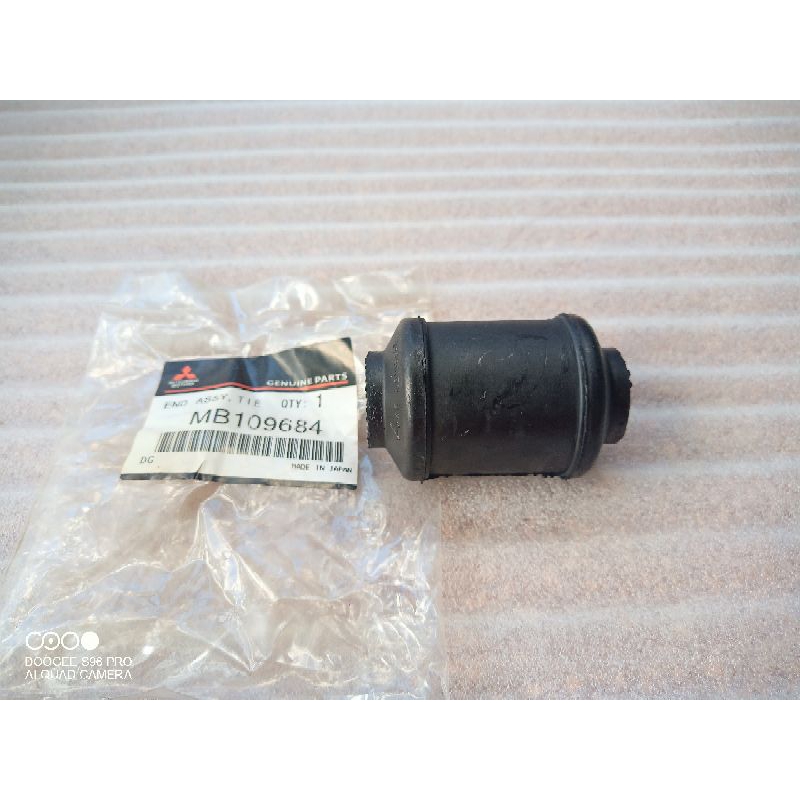 Ống lót tay đòn treo trước càng A dưới trước (Bushing front susp lower ...