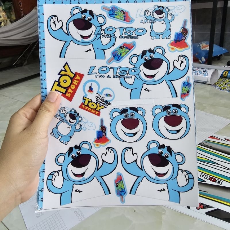 Tem logo sticker gấu dâu lotso kích thước A4 dán trang trí xe máy ...