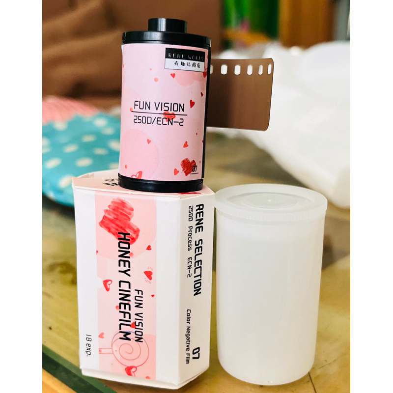 KODAK VISION 3 250D 5207 18 EXP(tấm) Date 12/2026 film 35mm phim CINE ...