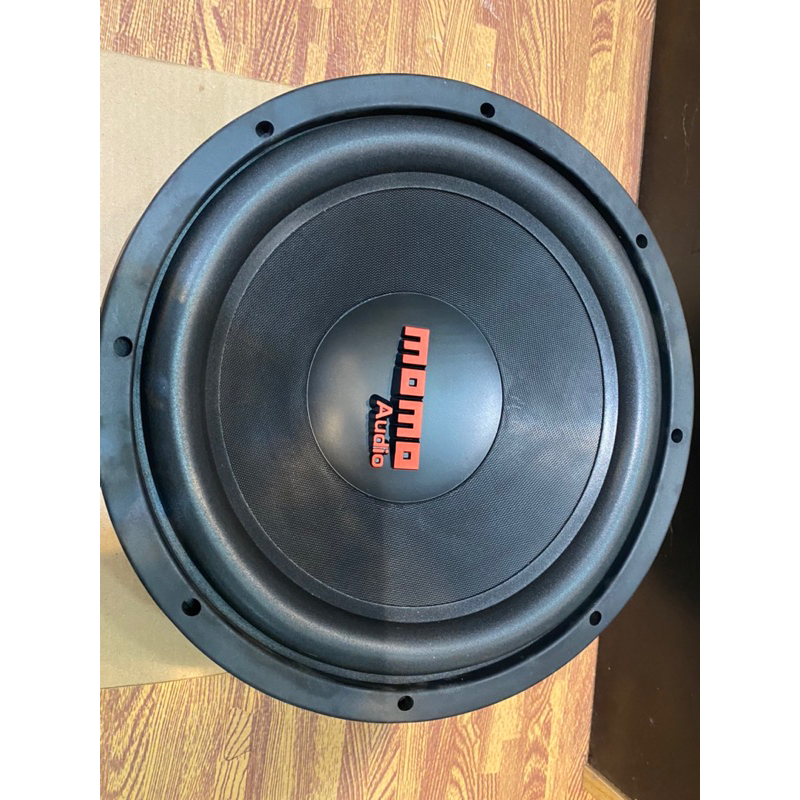 Củ Loa Sub ô tô Bass 30cm MoMo audio sản suất tại malaysia, công suất ...