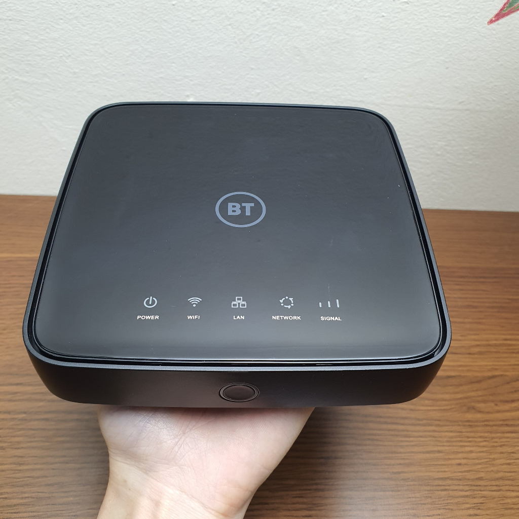 Bộ Phát Wifi 4G Alcatel HH70 LIKE NEW- Tốc độ 300Mbps - Hỗ trợ hai băng ...