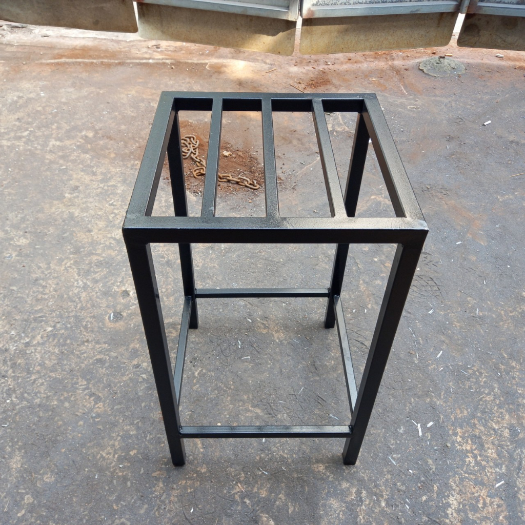 Kệ sắt kích thước Dài 50cm, Rộng 40cm, Cao 100cm (Dài x Rộng x Cao ...