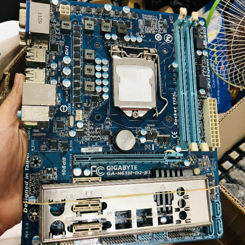 Main H61 H81 B75 B85 các hãng. tặng keo+pin cmos | Shopee Việt Nam