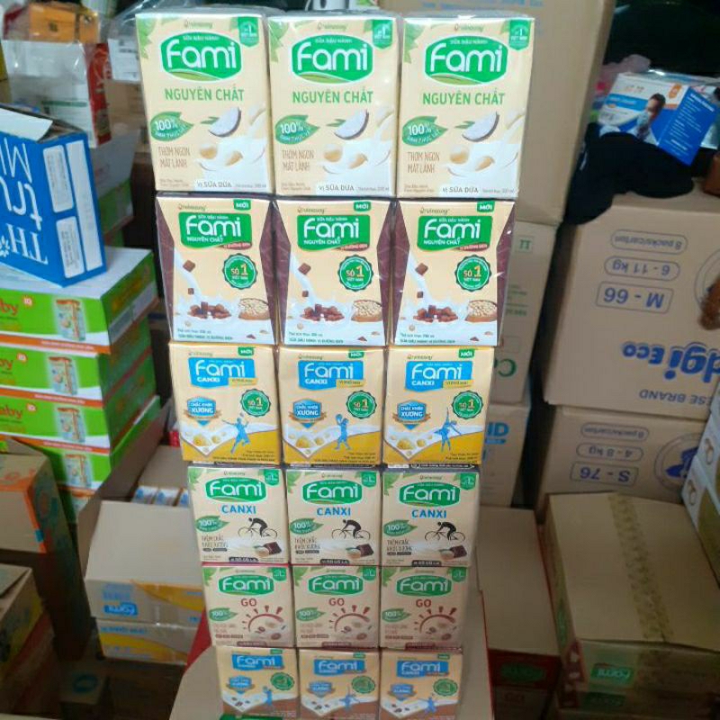 Thùng sữa fami sô cô la , phô mai, cà phê , đường đen, đậu đỏ , sữa dừa 36 hộp x 200ml (có mix ...