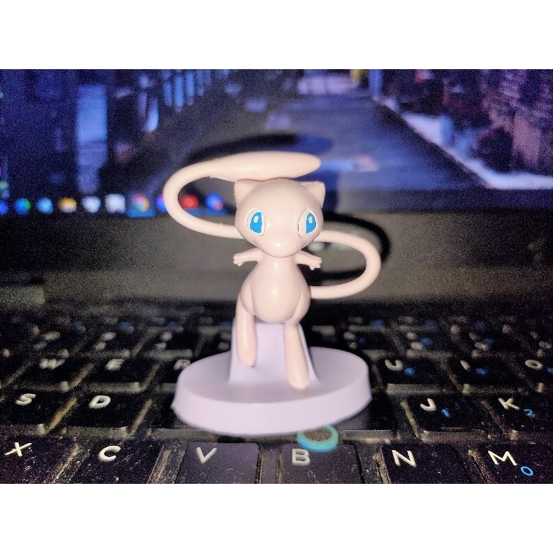 Mô hình pokemon - Mew Takara Tomy Size Mini | Shopee Việt Nam